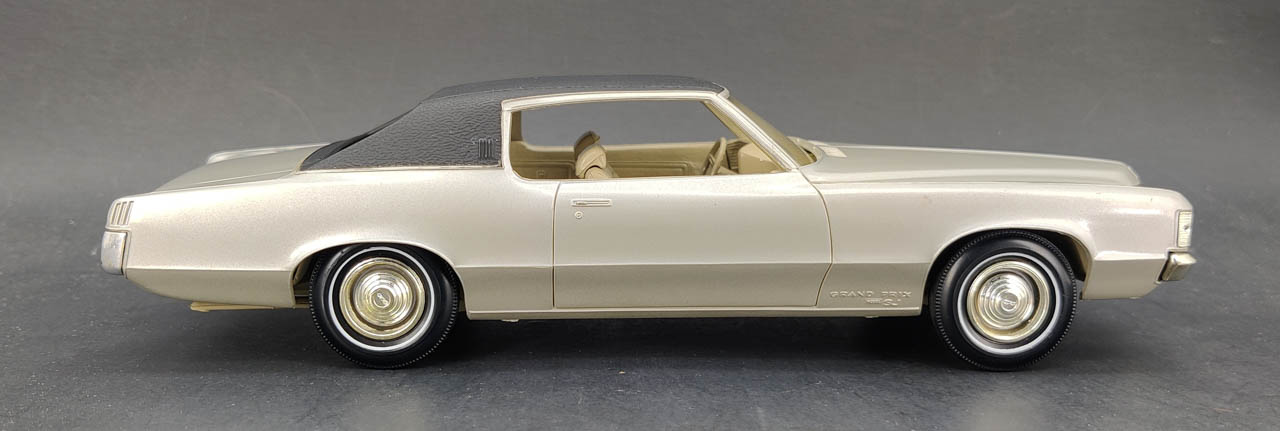 MPC 1969 Pontiac Grand Prix Promo - Spotlight Hobbies