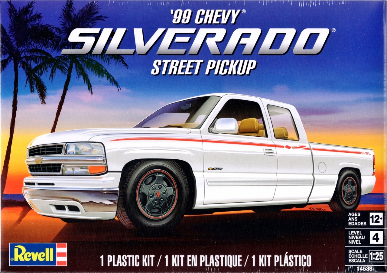 Revell 1999 Chevy Silverado C 1500 Extended Cab Shortbox Street Pickup ...