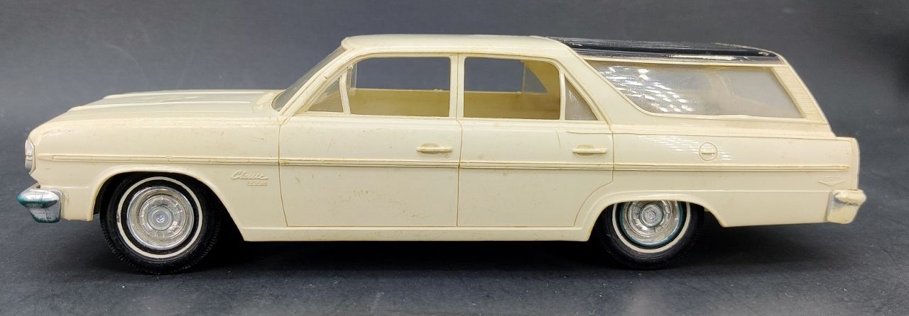 JoHan 1966 Rambler Classic Wagon Promo - Spotlight Hobbies