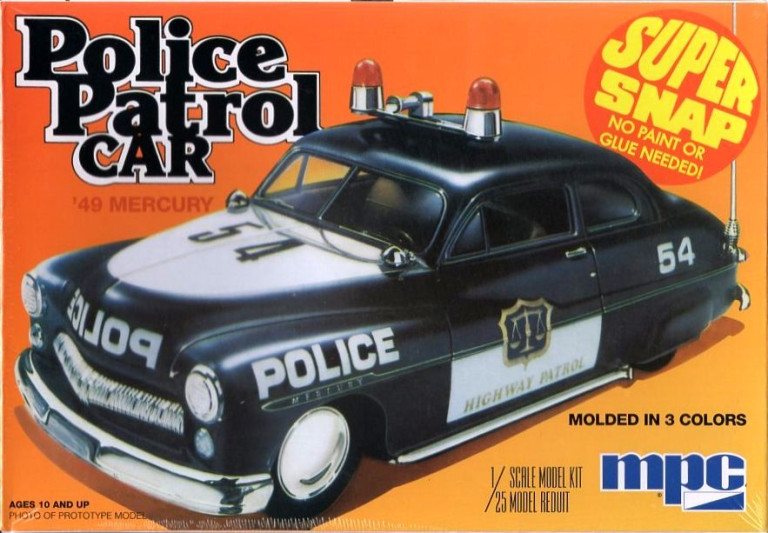 MPC 1949 Mercury Police Patrol Car "Super Snap" - Spotlight Hobbies