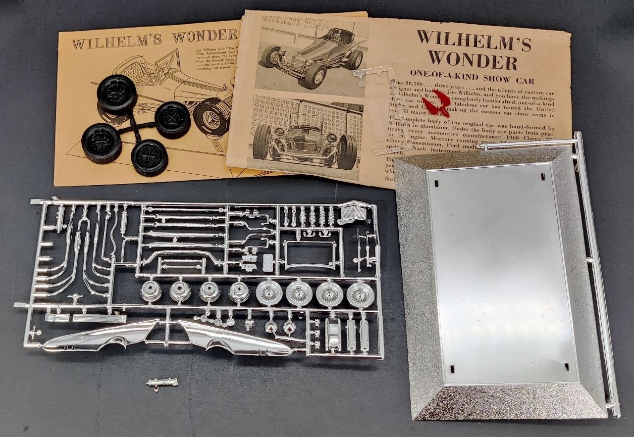 MPC Wilhelm's Wonder Show Car (Wild Dream) - Spotlight Hobbies