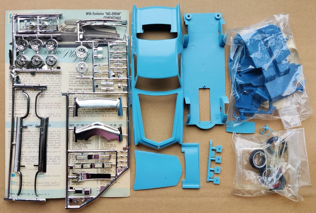 Renwal '66 Jordan Playboy, 1/25th Scale - Spotlight Hobbies