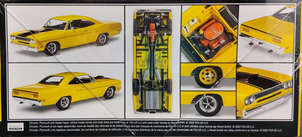 Revell (Monogram) 1970 Plymouth Roadrunner 440-6 Hardtop - Spotlight ...