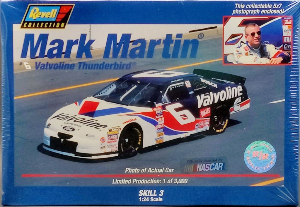 Revell/Monogram Mark Martin #6 "Valvoline" 1997 Ford Thunderbird ...