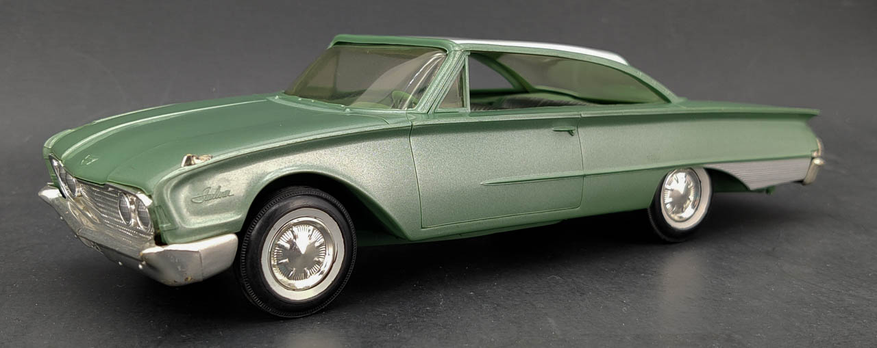 AMT 1960 Ford Starliner Promo - Spotlight Hobbies