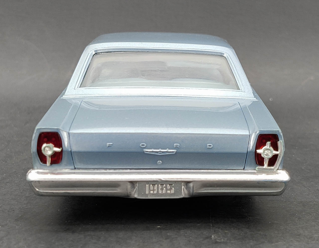 AMT 1965 Ford Galaxie 500 XL Promo - Spotlight Hobbies