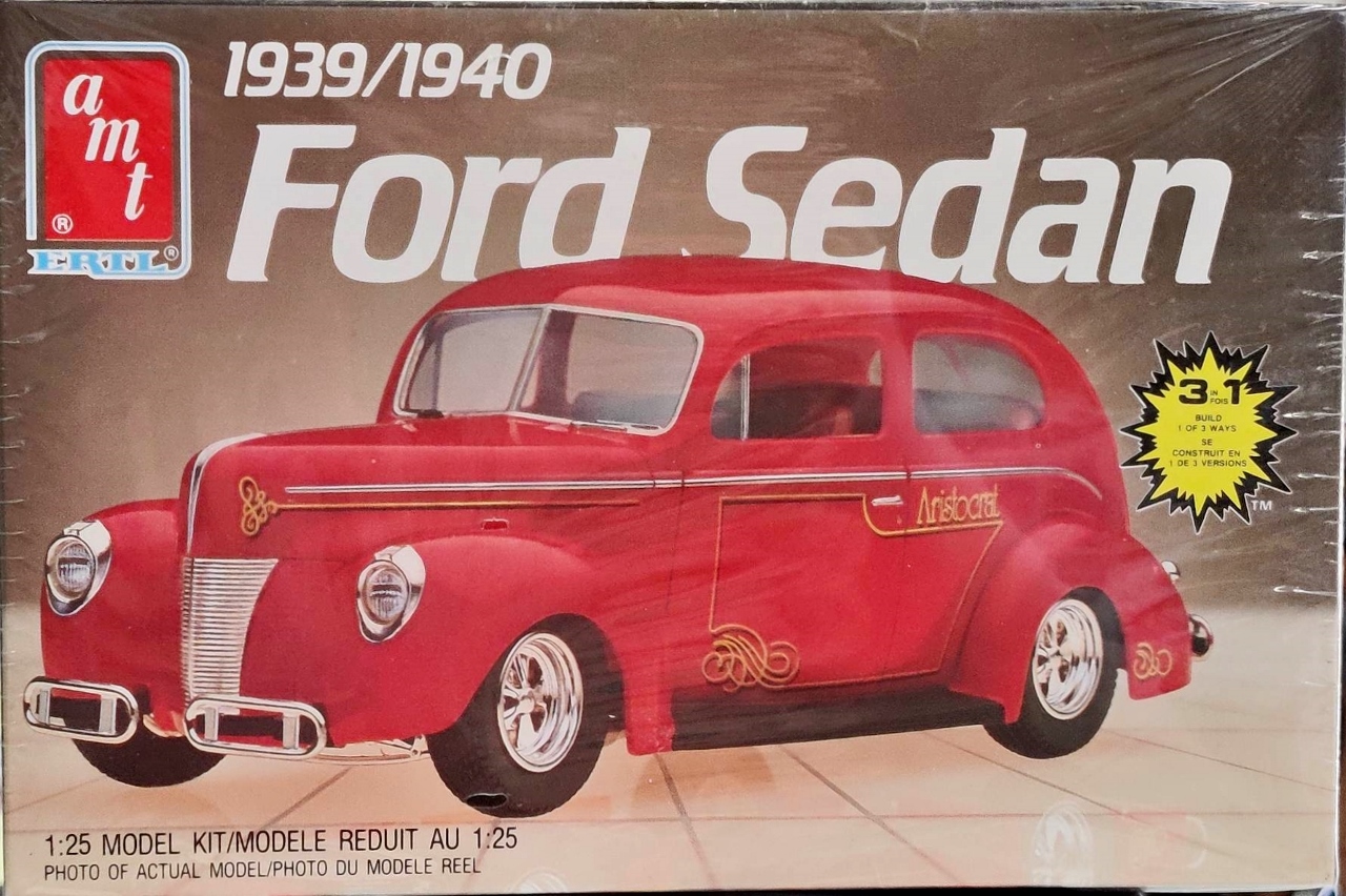 AMT 1939-1940 Ford 2 Door Sedan - Stock, Drag or Street Rod - Spotlight ...