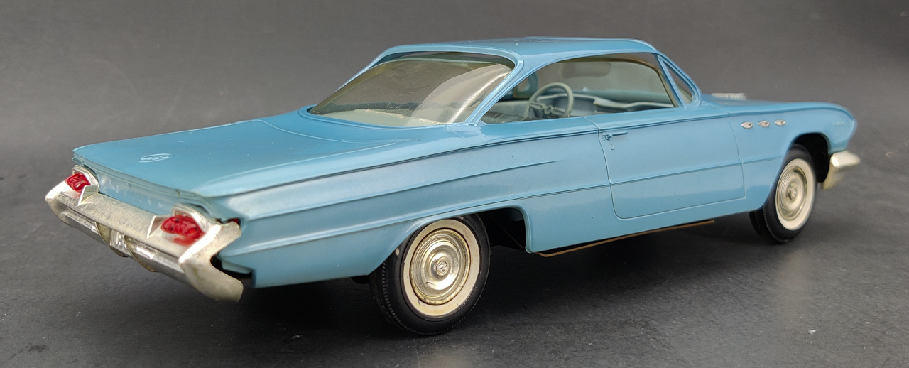 AMT 1961 Buick Invicta Hardtop Promo - Spotlight Hobbies