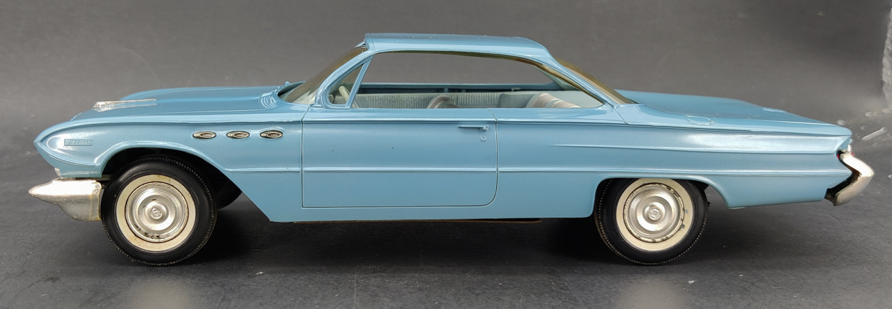 AMT 1961 Buick Invicta Hardtop Promo - Spotlight Hobbies