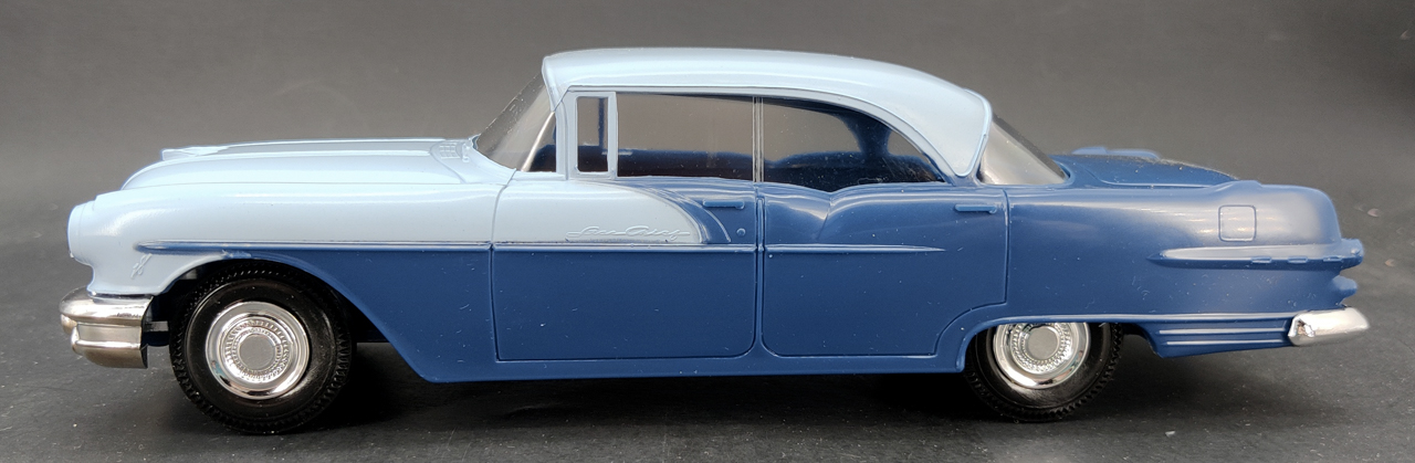 JoHan X-EL 1956 Pontiac 4-Door Hardtop Promo - Spotlight Hobbies