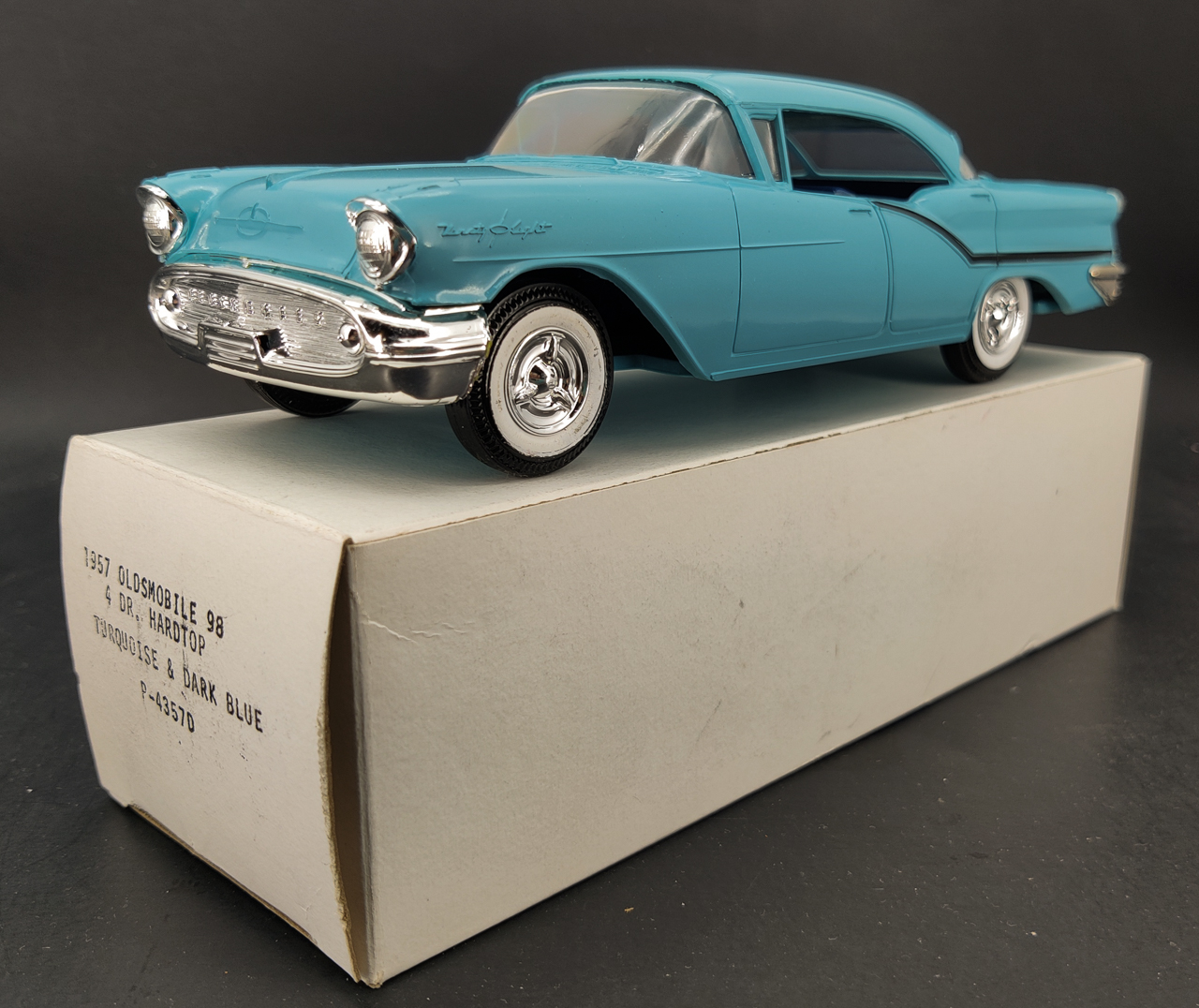 JoHan X-EL 1957 Oldsmobile 98 4-Door Hardtop Promo - Spotlight Hobbies