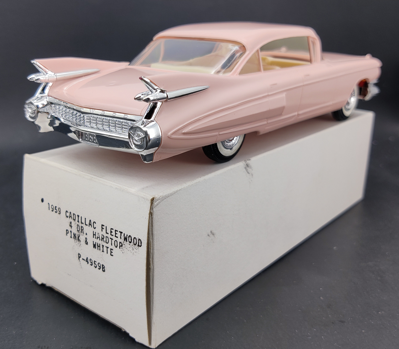 JoHan X-EL 1959 Cadillac Fleetwood 4-Door Hardtop Promo - Spotlight Hobbies