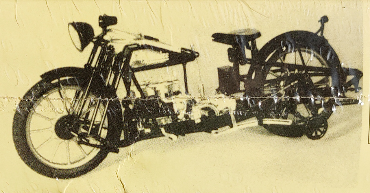 Aoshima "Vintage Bike Series" 1914 Militaire Motorcycle - 1/16 Scale ...