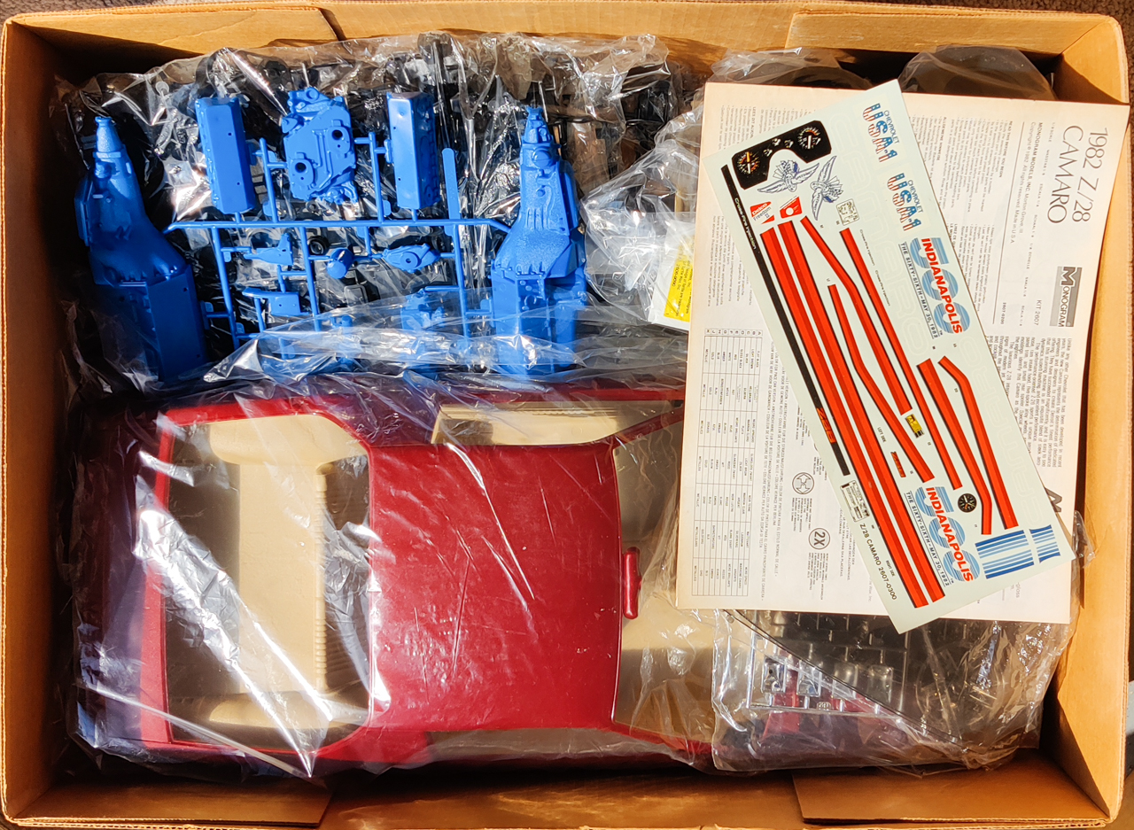 Monogram 1982 Chevy Camaro Z-28 Coupe - 1/8th Scale - Spotlight Hobbies