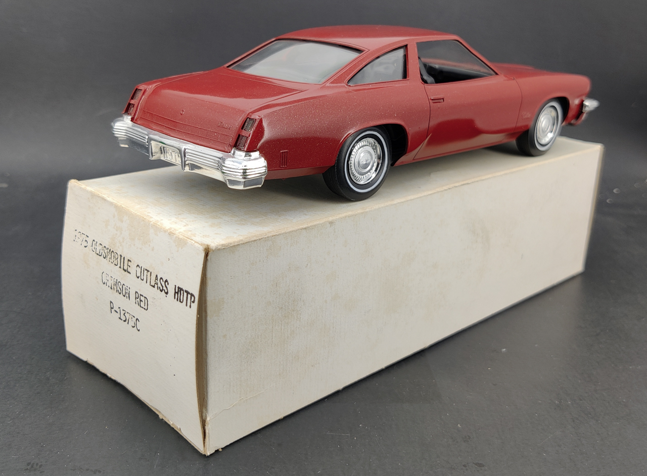 Jo-Han X-EL 1975 Oldsmobile Cutlass Hardtop Promo - Spotlight Hobbies