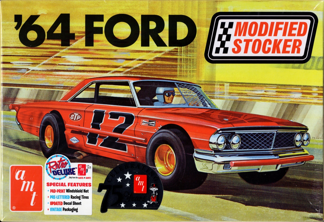 AMT 1964 Ford Galaxie 500 "Modified Stocker" - Spotlight Hobbies