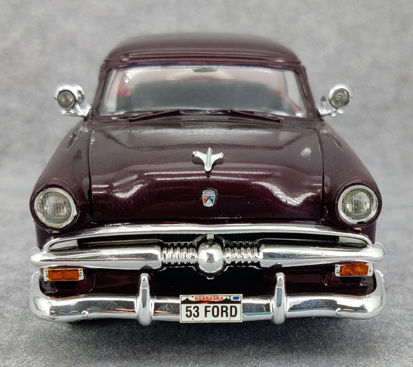 Lindberg 1953 Ford Crestline Hardtop Built Kit - Spotlight Hobbies