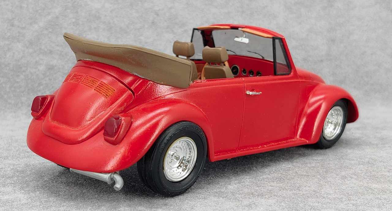 Revell 1968 Volkswagen Beetle Bug Convertible Custom Built Kit ...