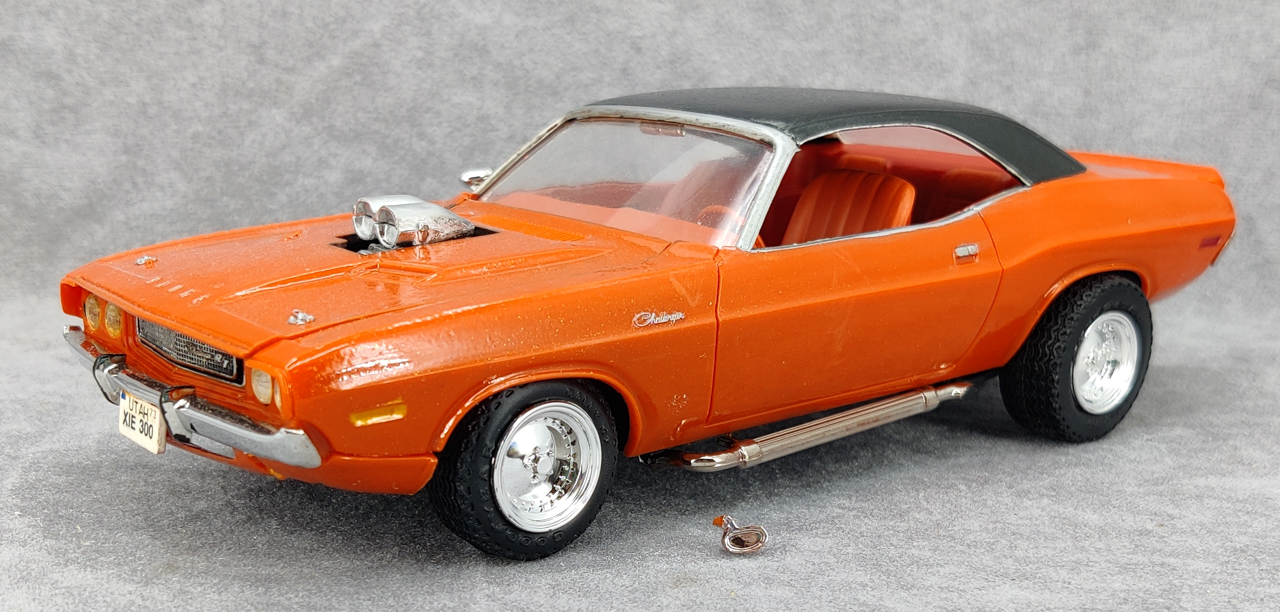 AMT 1970 Dodge Challenger R/T Hardtop Street Machine Built Kit ...