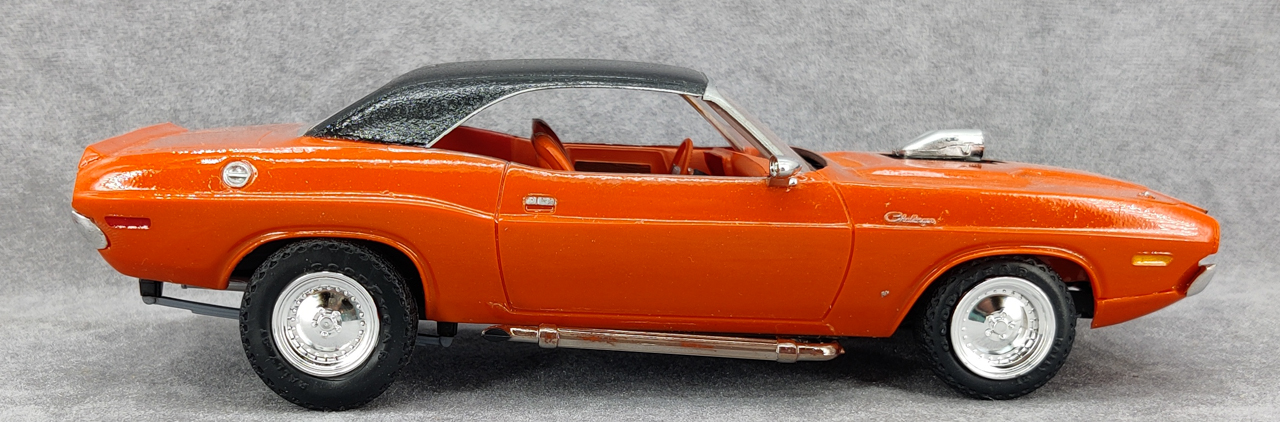 AMT 1970 Dodge Challenger R/T Hardtop Street Machine Built Kit ...