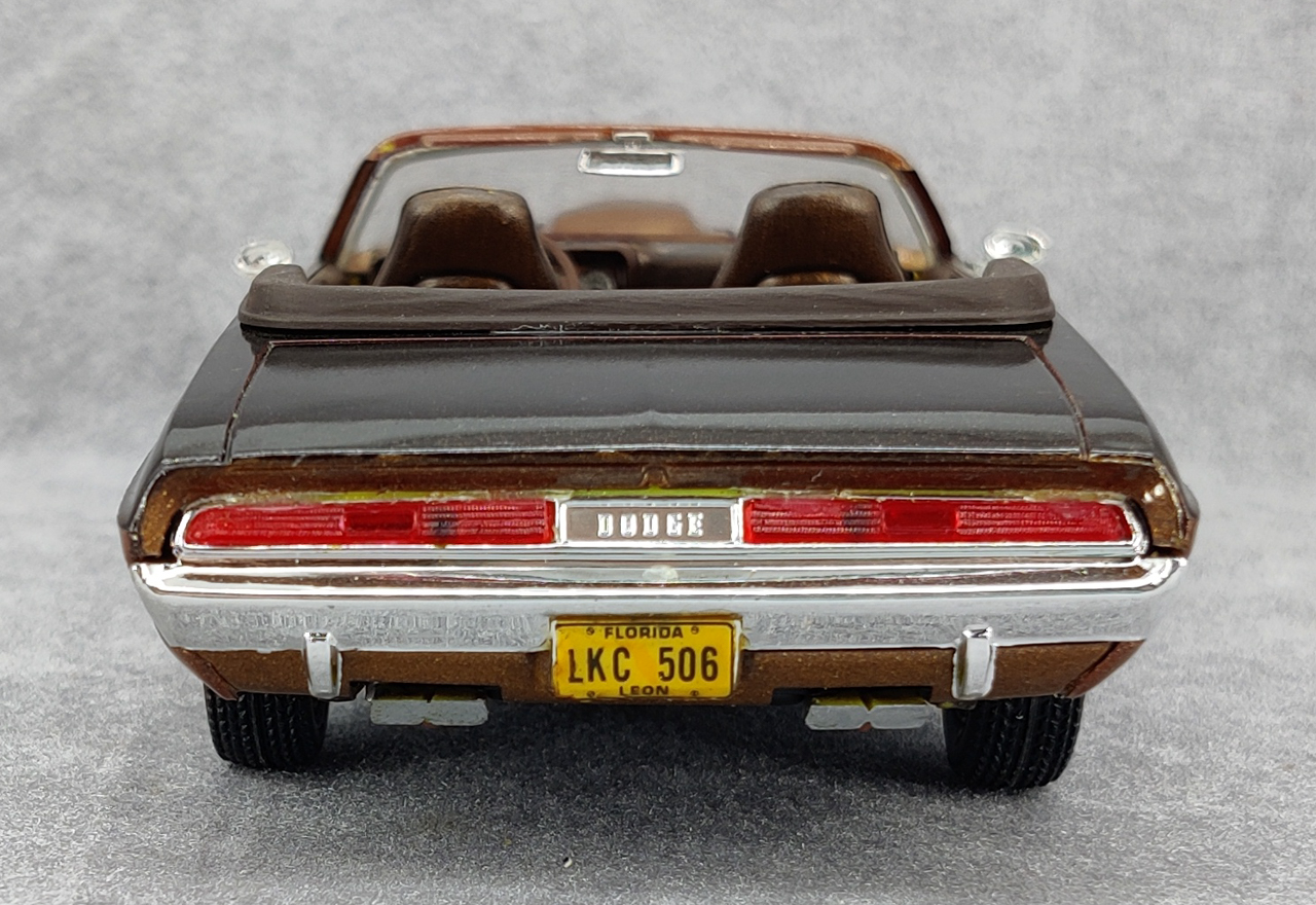 AMT 1970 Dodge Challenger R/T Convertible Street Machine Built Kit ...