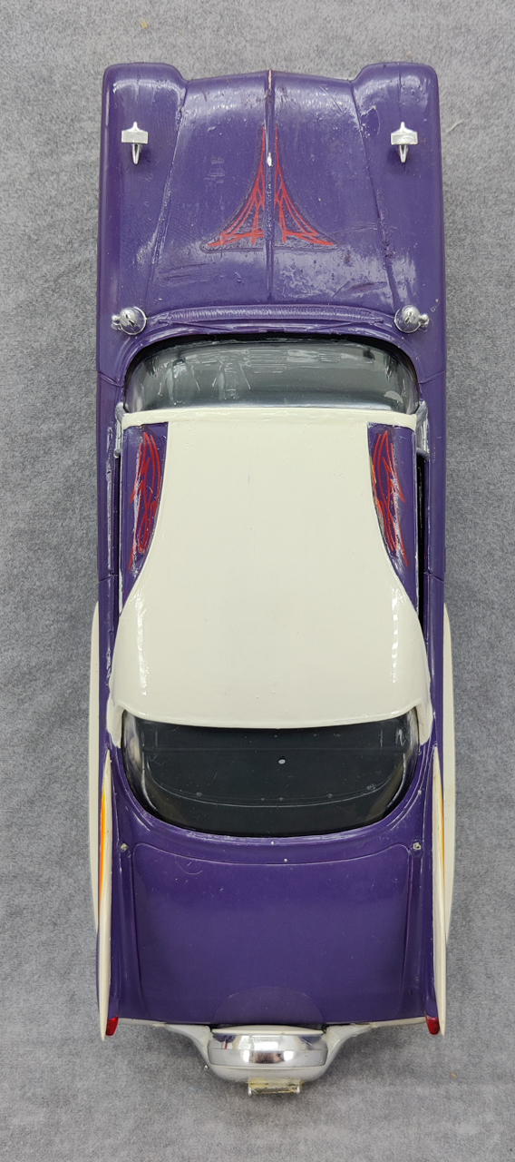 AMT 1960 Imperial Hardtop Custom Built Kit with Box - Spotlight Hobbies