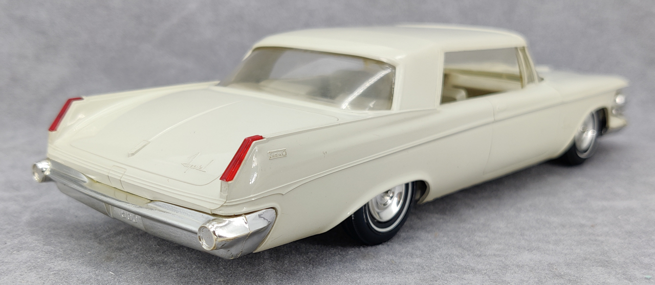 AMT 1963 Imperial Hardtop Promo - Spotlight Hobbies