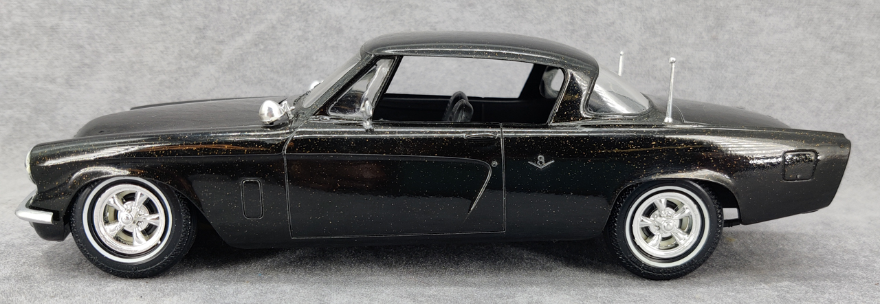 AMT 1953 Studebaker Starliner Coupe Custom Built Kit - Spotlight Hobbies