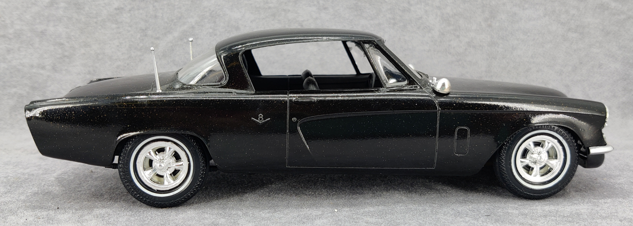 AMT 1953 Studebaker Starliner Coupe Custom Built Kit - Spotlight Hobbies