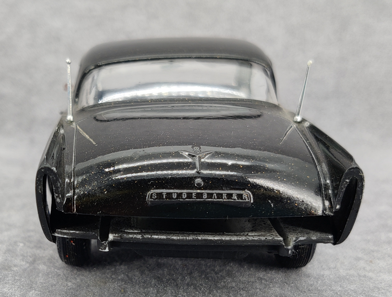 AMT 1953 Studebaker Starliner Coupe Custom Built Kit - Spotlight Hobbies