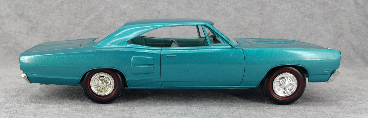 MPC 1969 Dodge Coronet R/T Hardtop Promo - Spotlight Hobbies