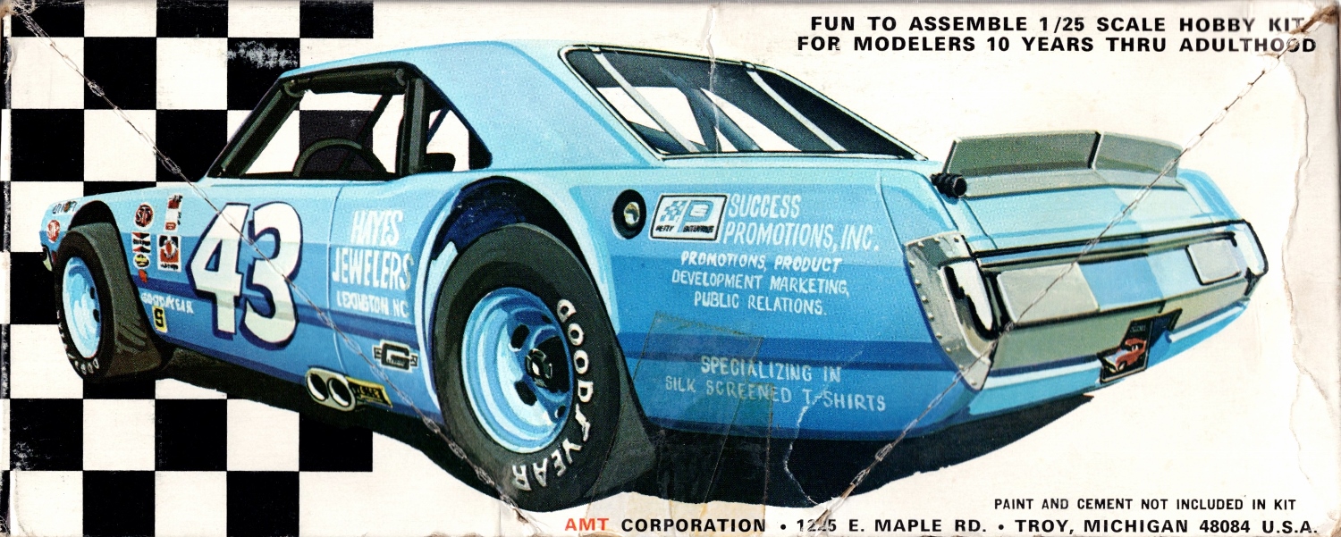 AMT Richard Petty 1971 Dodge Dart "Kit Car" Short Track - Spotlight Hobbies