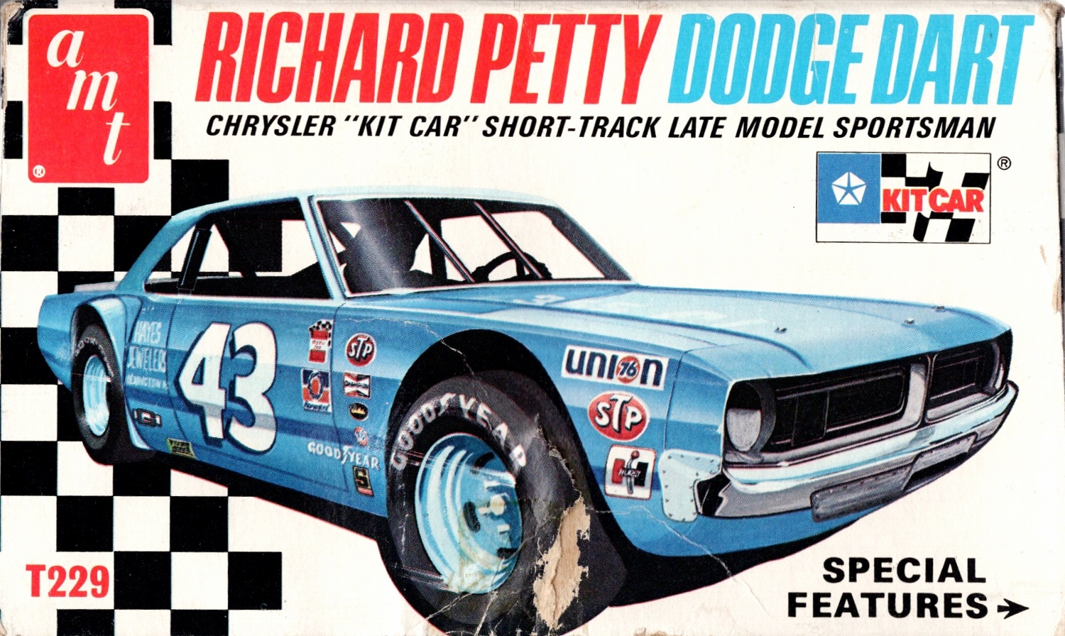 AMT Richard Petty 1971 Dodge Dart "Kit Car" Short Track - Spotlight Hobbies