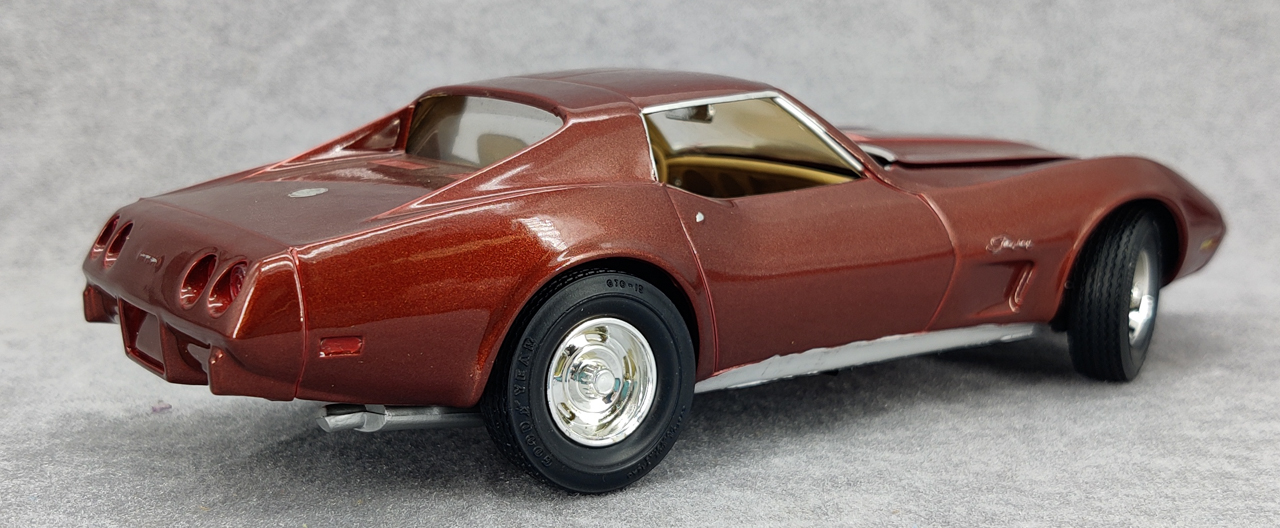 MPC 1975 Chevy Corvette Coupe Built Kit - Spotlight Hobbies