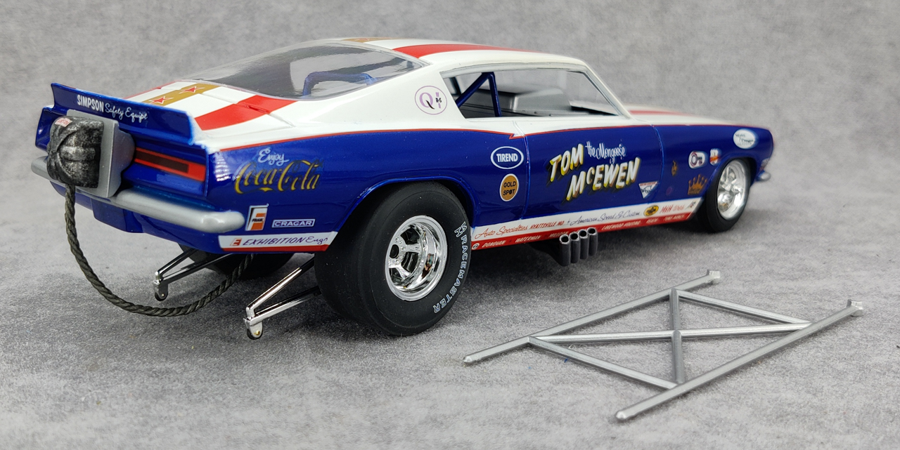 Polar Lights “Tom 'Mongoose' McEwen” 1969 Plymouth Barracuda Funny Car ...