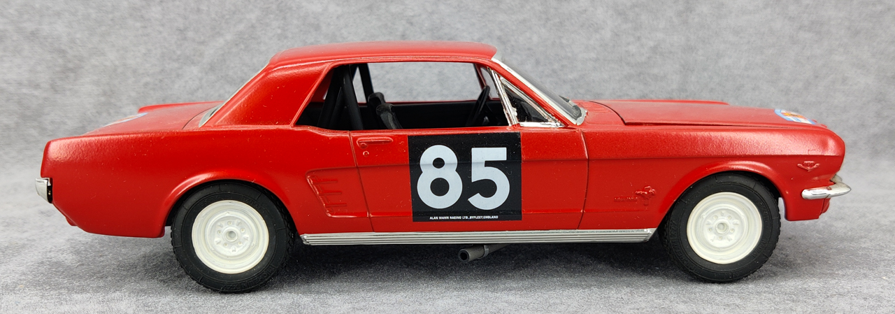 AMT 1966 Ford Mustang Coupe Racer Built Kit - Spotlight Hobbies