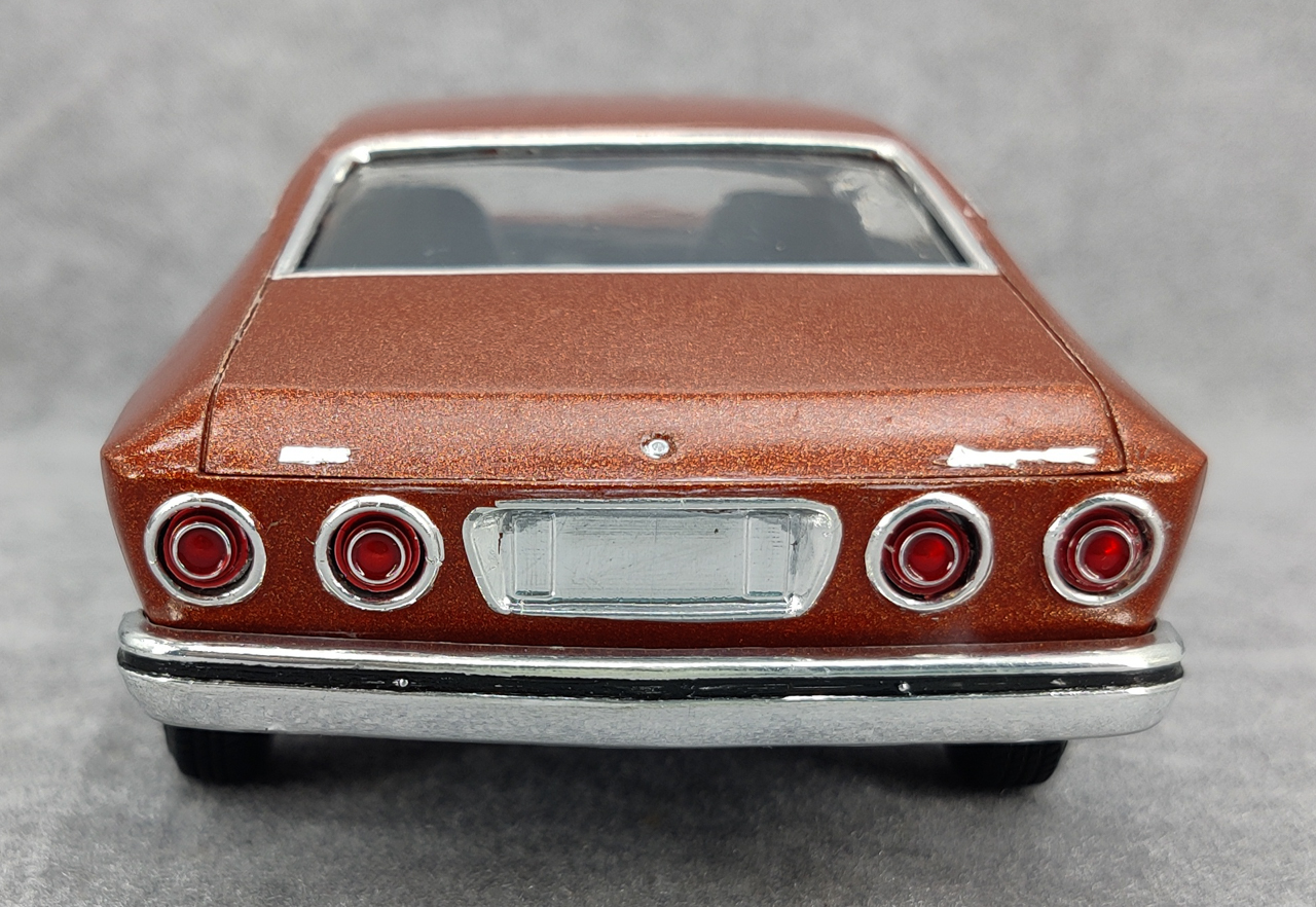 AMT 1976/1977 AMC Matador Built Kit - Spotlight Hobbies