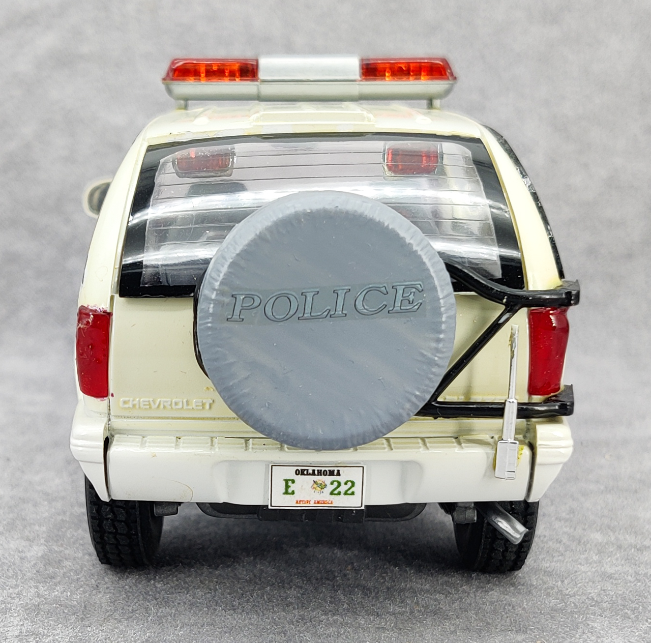 AMT 1997 Chevy S10 Blazer 4x4 Built Kit - Spotlight Hobbies