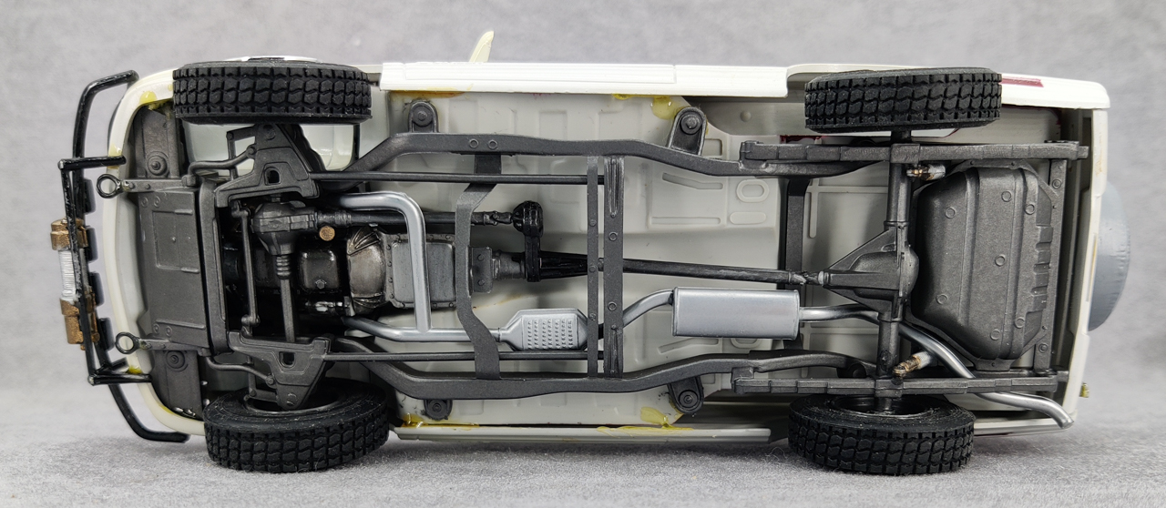 AMT 1997 Chevy S10 Blazer 4x4 Built Kit - Spotlight Hobbies