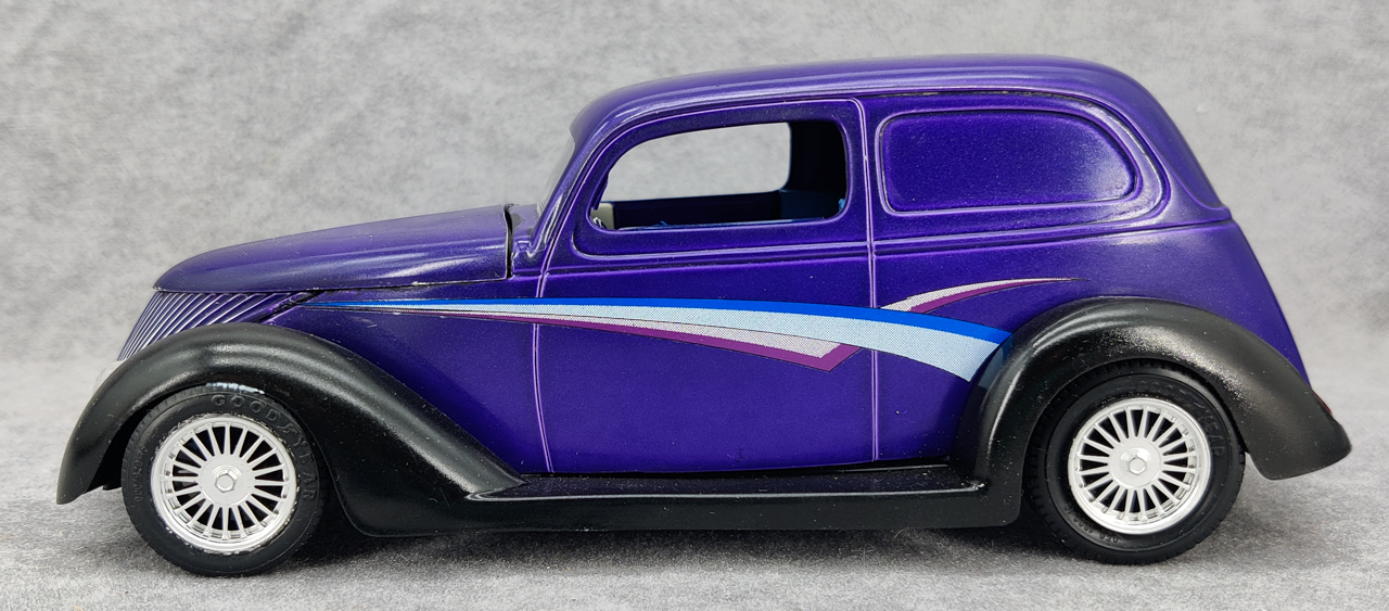 Testors 1937 Ford Custom “Vantastic” Built Kit - Spotlight Hobbies