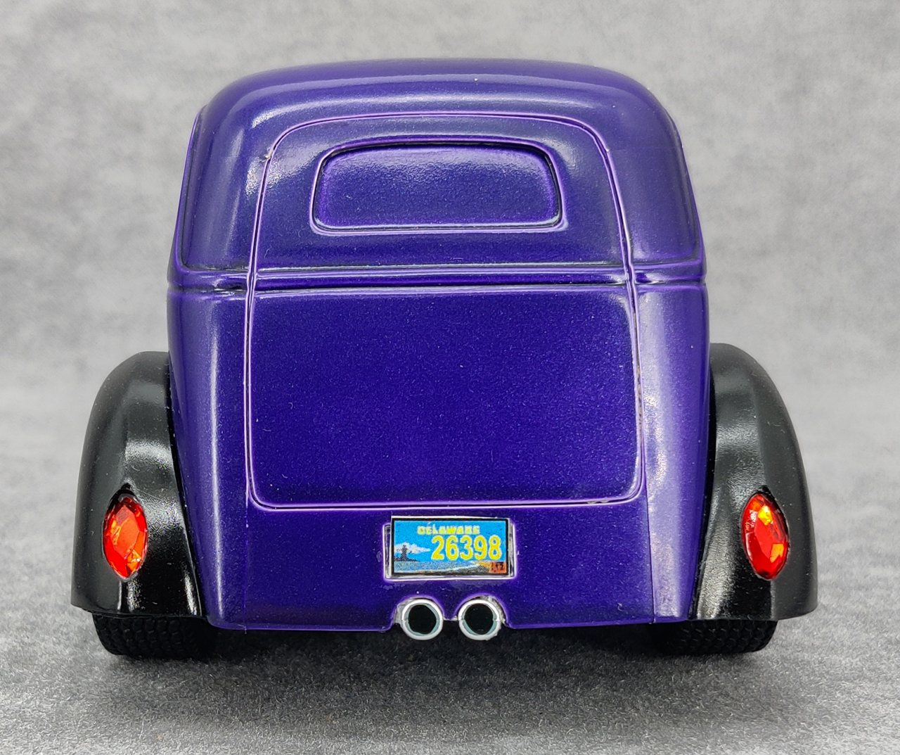 Testors 1937 Ford Custom “Vantastic” Built Kit - Spotlight Hobbies