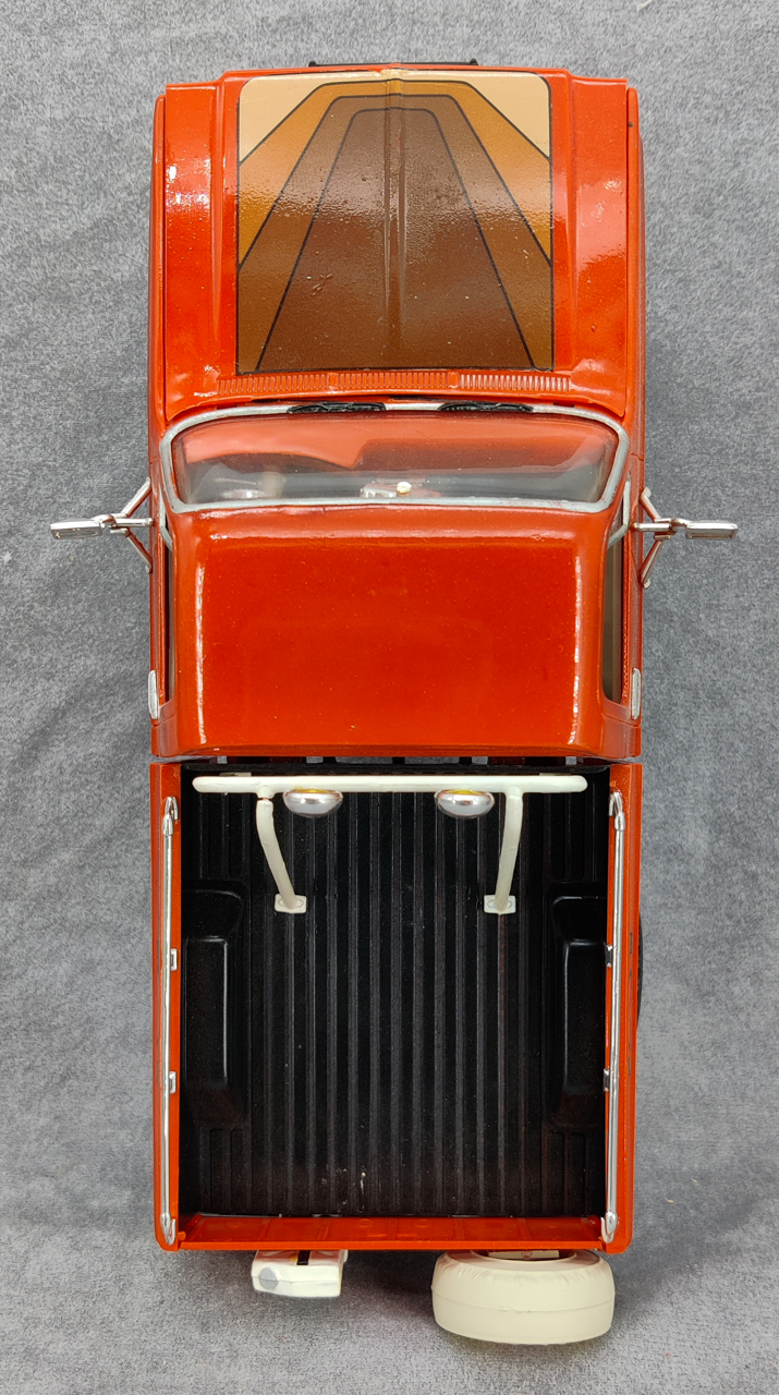 Monogram 1977 GMC Pickup Truck 4x4 “High Roller” Built Kit - Spotlight ...