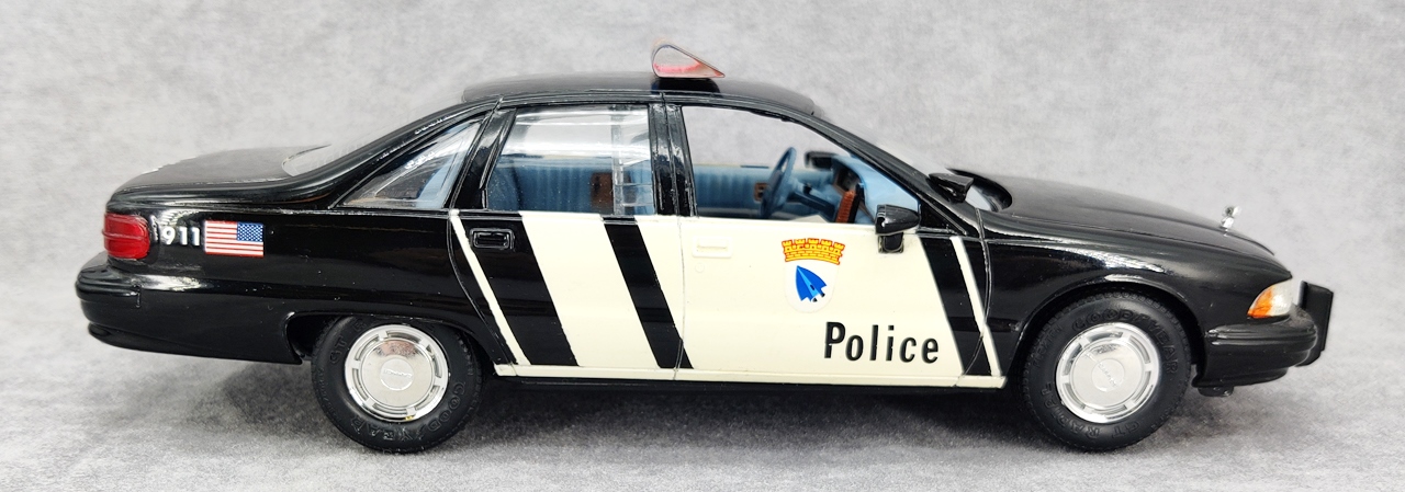 Revell 1992 Chevy Caprice Police Built Kit - Spotlight Hobbies