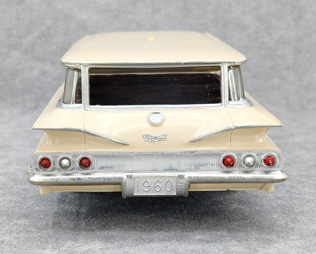 AMT Craftsman 1960 Chevy Nomad Station Wagon Built Kit - Spotlight Hobbies