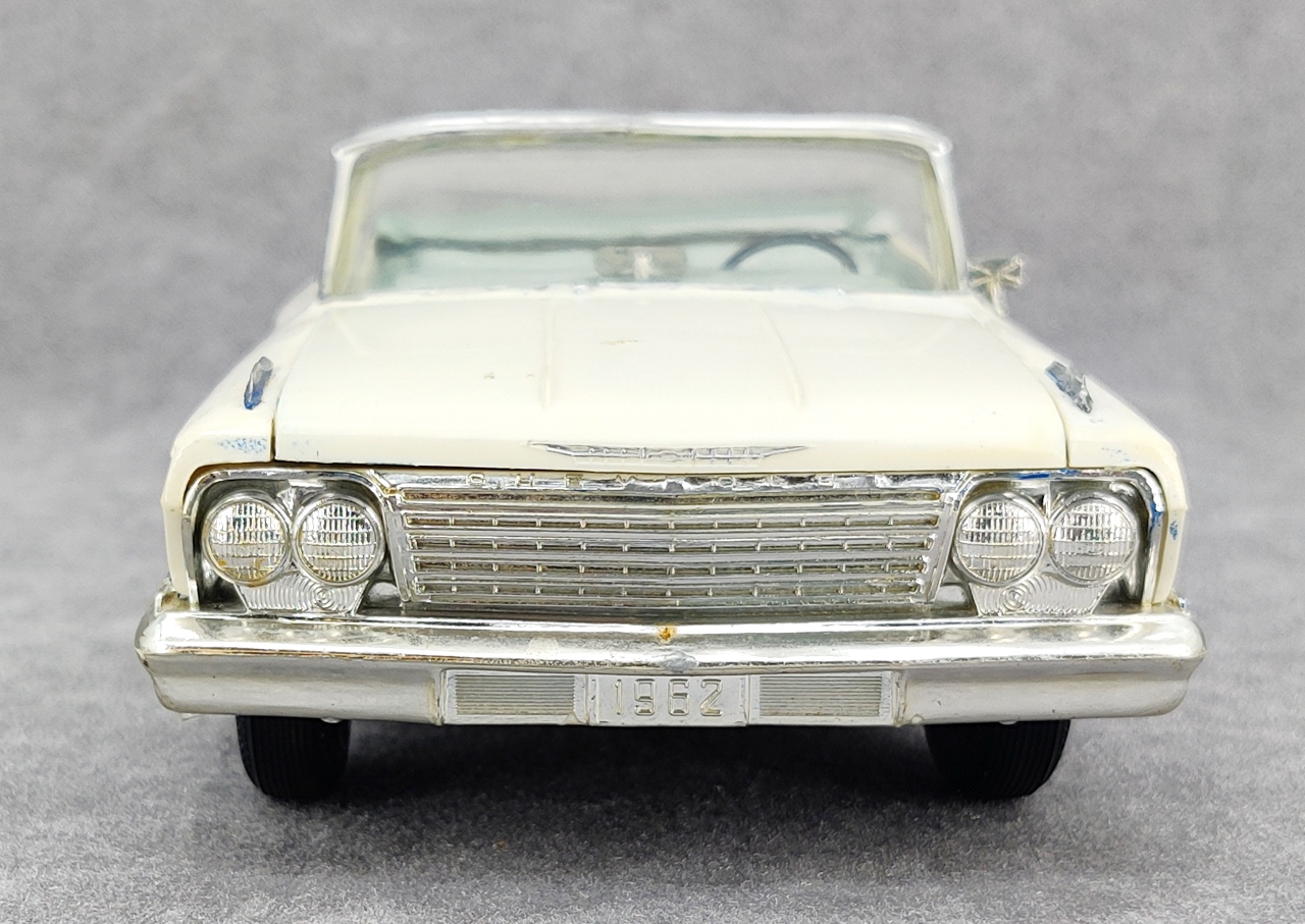 AMT 1962 Chevy Impala SS Convertible Original Built Kit - Spotlight Hobbies