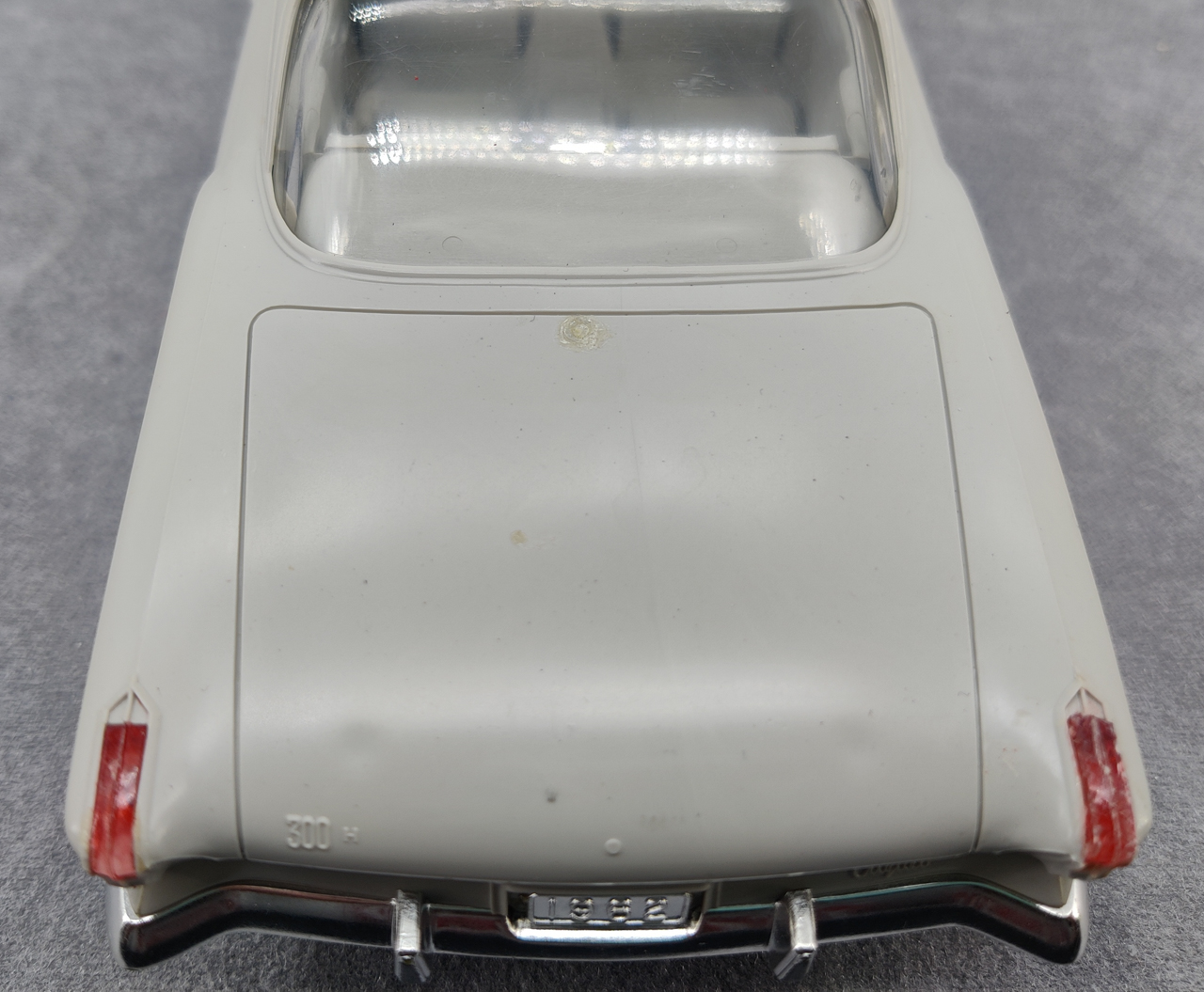 JoHan 1962 Chrysler 300 Hardtop Built Kit - Spotlight Hobbies
