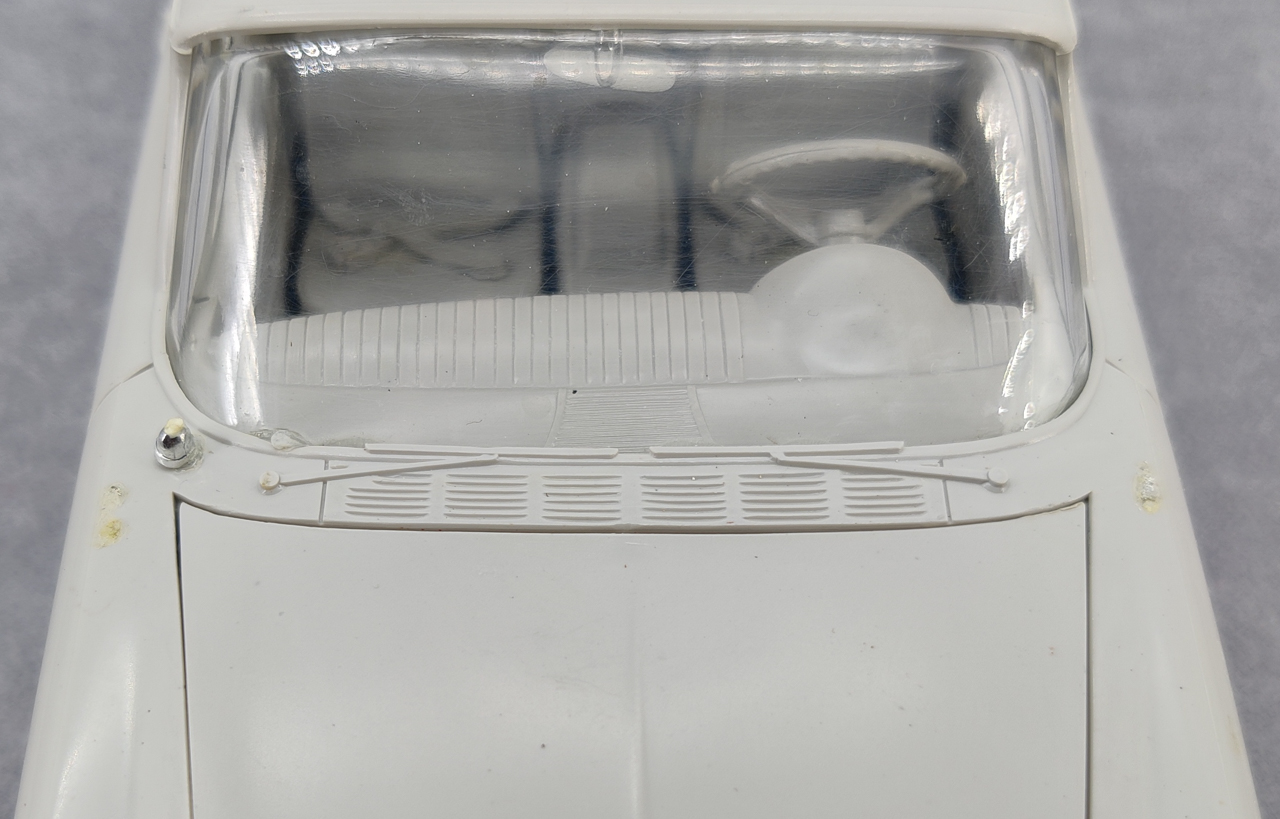 JoHan 1962 Chrysler 300 Hardtop Built Kit - Spotlight Hobbies