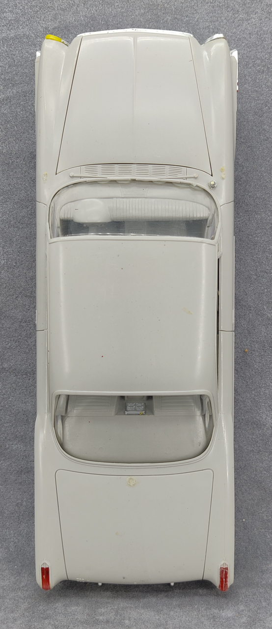 JoHan 1962 Chrysler 300 Hardtop Built Kit - Spotlight Hobbies