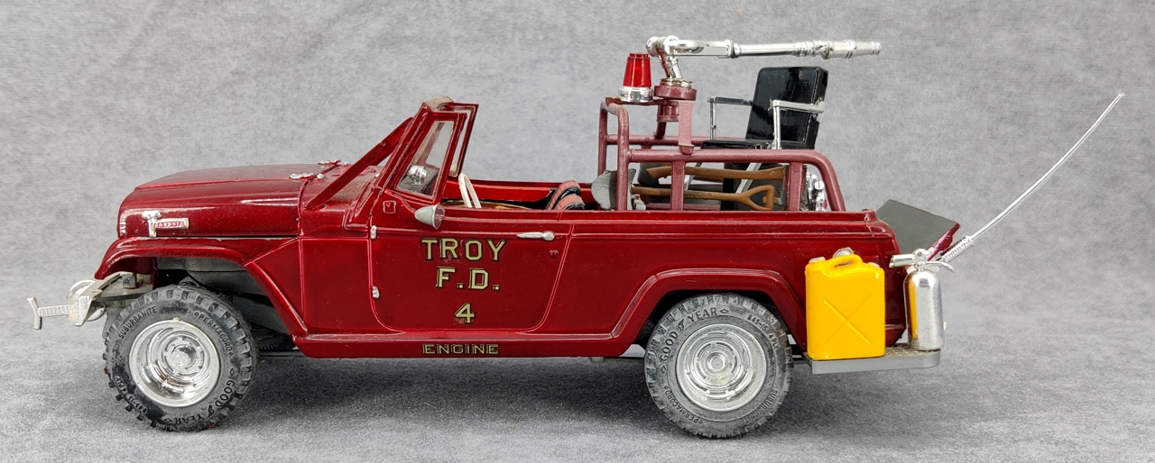 MPC 1970 Jeep Commando Built Kit - Spotlight Hobbies