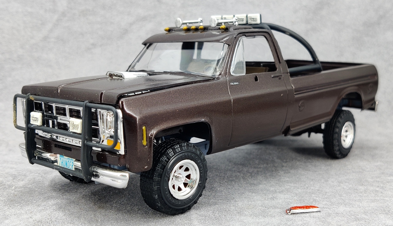 AMT/Revell GMC/Ford Custom Pickup Truck Built Kit - Spotlight Hobbies